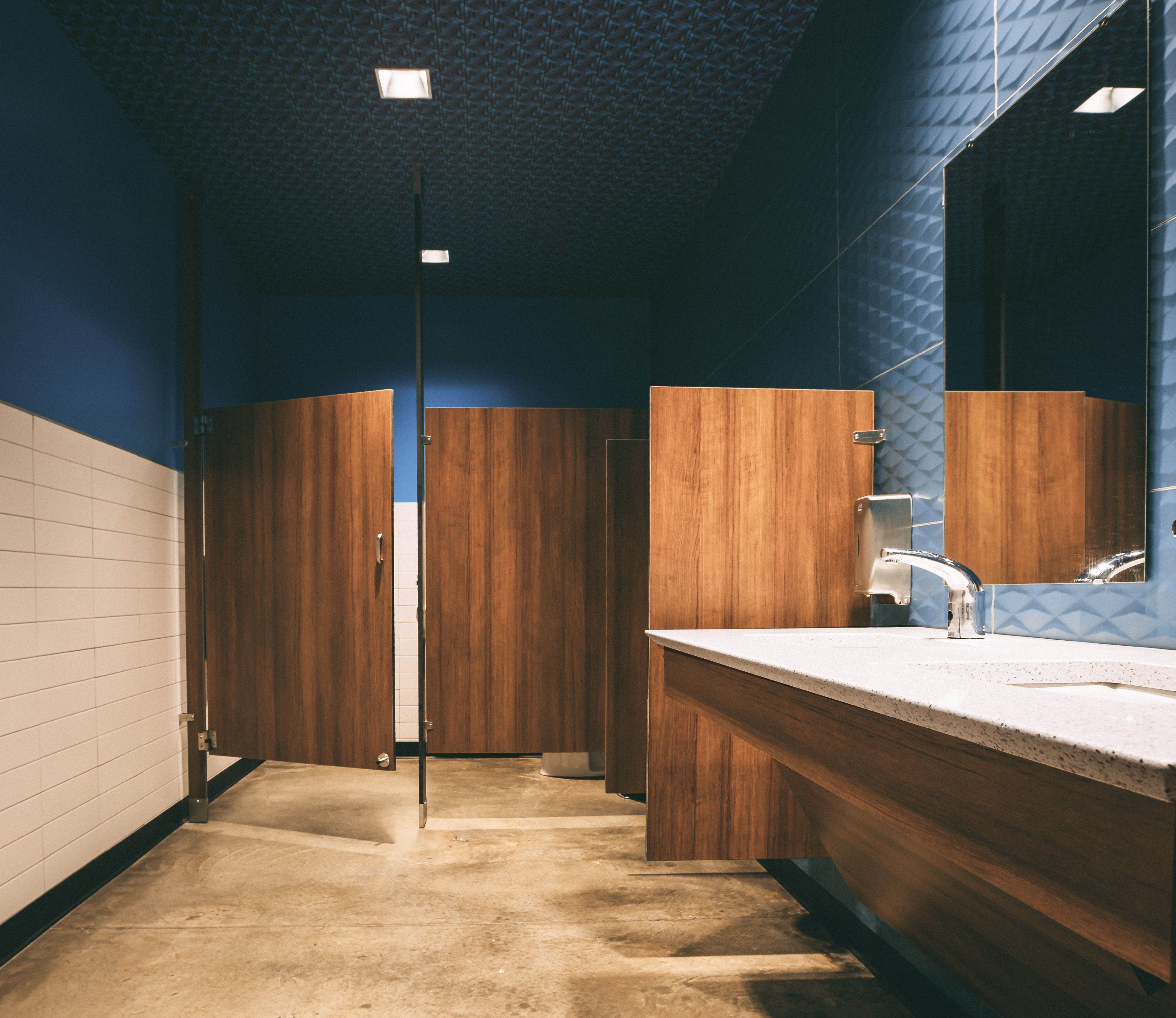 Restroom Design Best Practices to Prevent the Spread of Infection ...